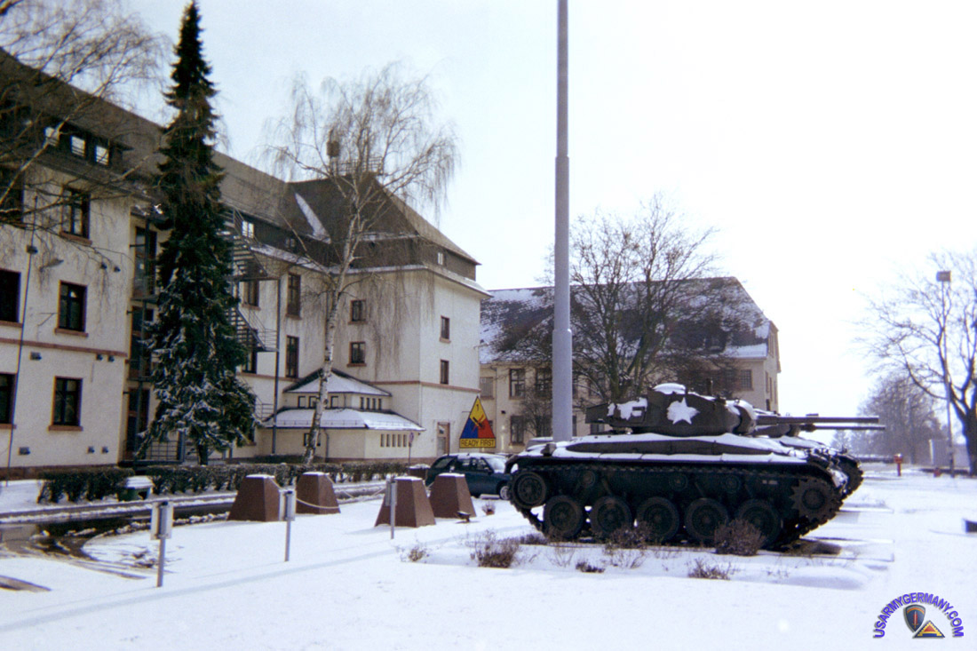 Usareur Kaserne Photos Ray Barracks 2005